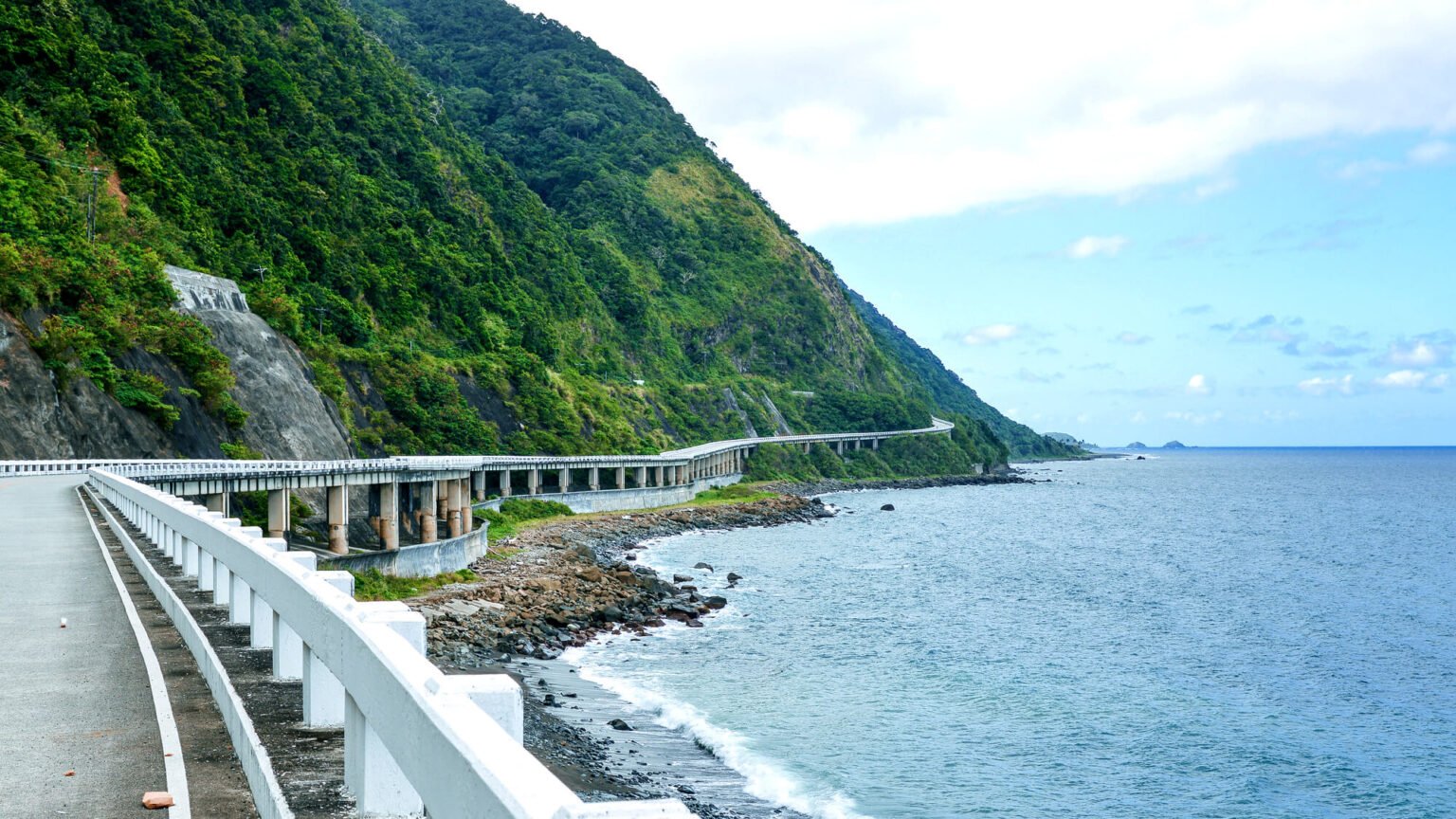 Exploring Paradise: Top 10 Beaches in the Philippines - JUAN Philippines
