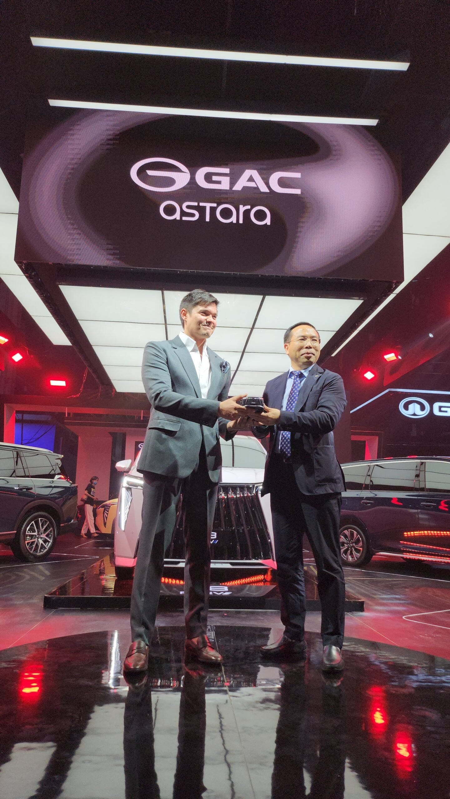 GAC Motor Philippines Electrifies 2025 MIAS with Public Debut of M8 ...